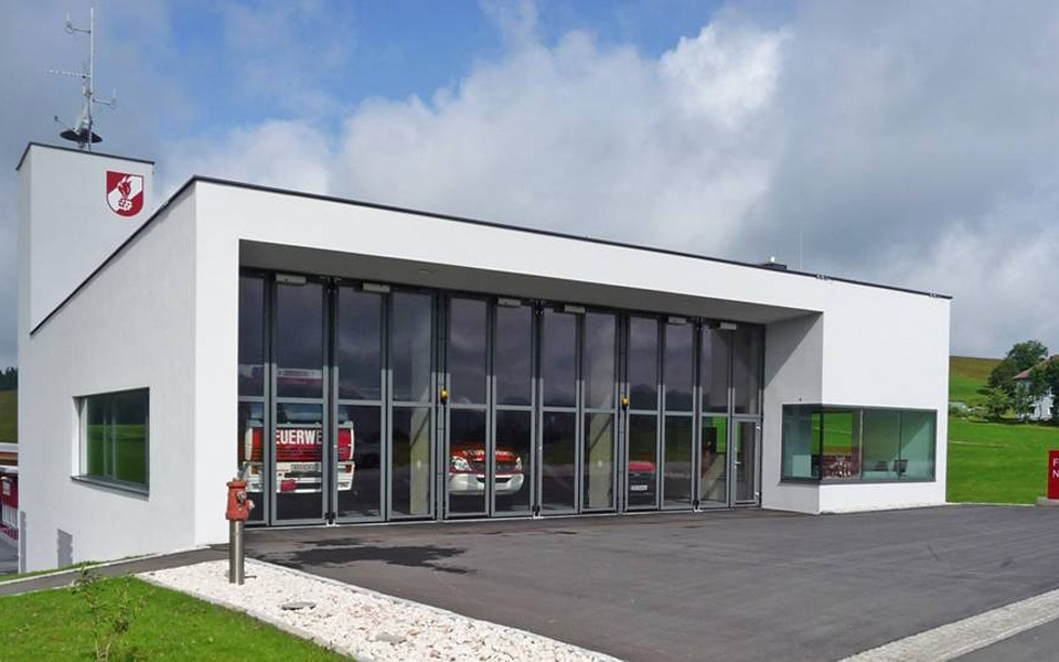 Falttor AL603F | Lindpointner Torsysteme